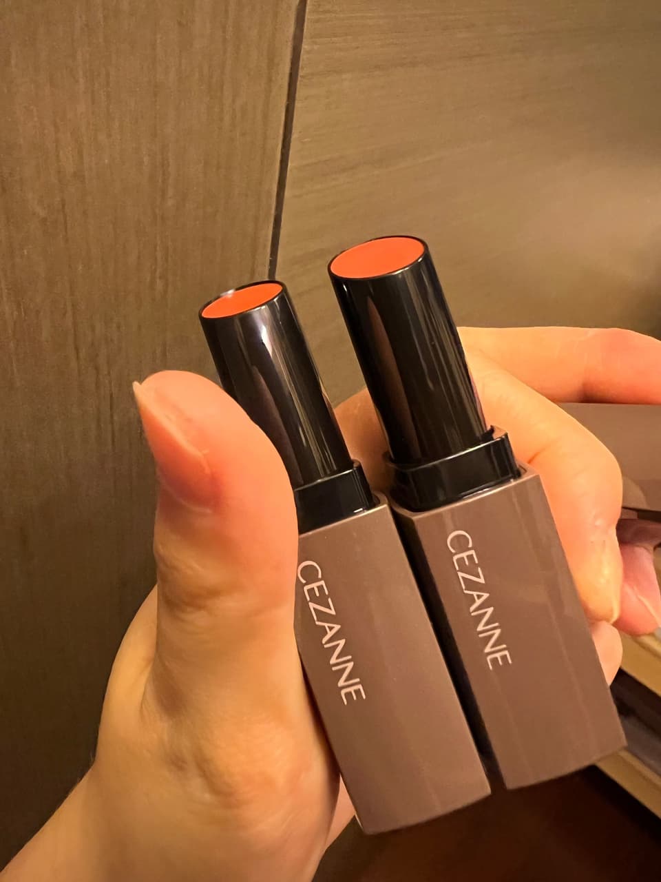 #開箱 3款cezanne彩妝分享♡ 秋冬腮紅眼影盤、唇膏推薦～日本必買開架彩妝😍 - 耳東陳 (@susanchen) | Dcard