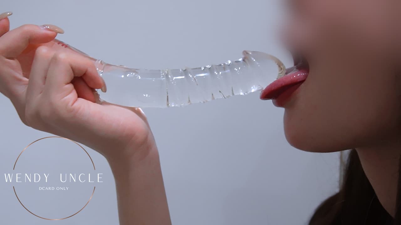 AYCE冰晶玻璃按摩棒使用體驗｜配合高潮液效果實測 - 溫蒂本人 (@wendy_uncle0101) | Dcard