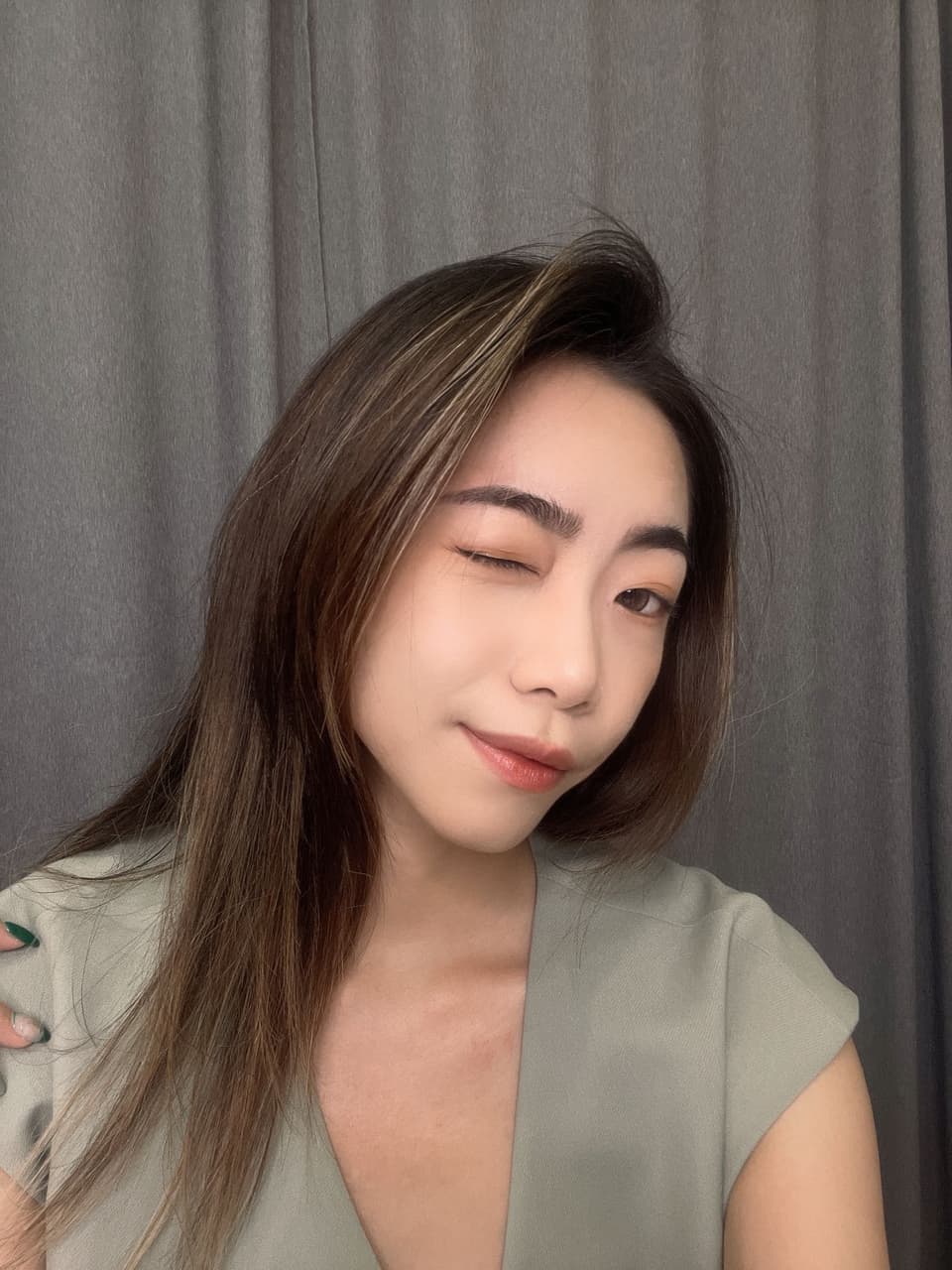 跟修圖軟體說再見，皮膚再也不粗糙了😍 ｜ 微e美肌膚管理中心 新竹做臉推薦 - 媽媽咪呀的咪呀 (@miapu________) | Dcard