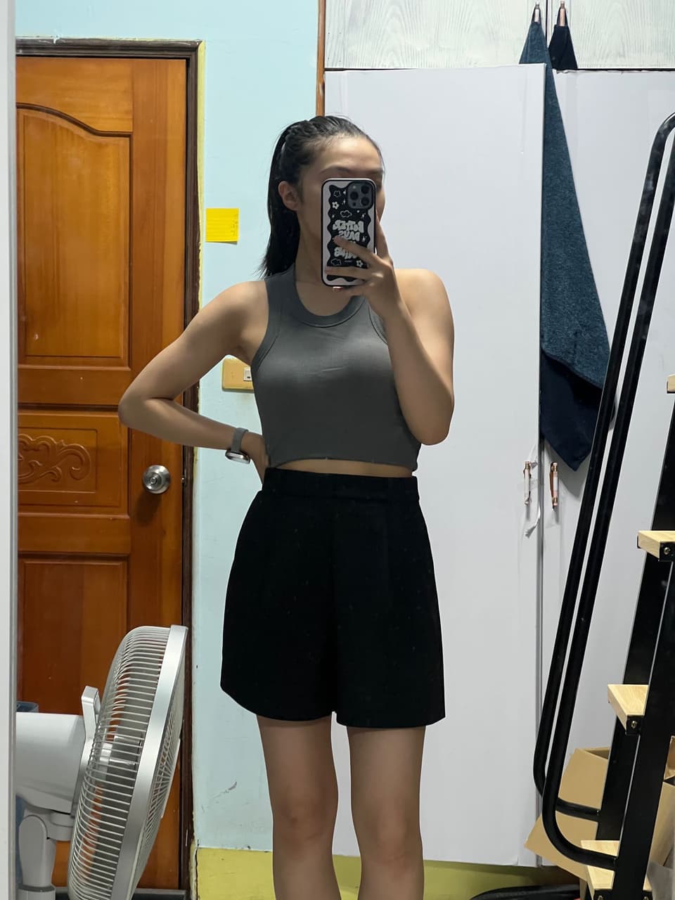 Uniqlo超好穿短褲 特價中 - 風一般的女子 (@crklyj) | Dcard