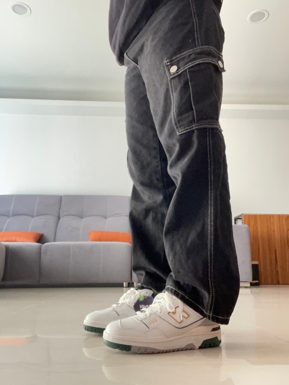 #發問 NB550海鹽綠vs.寶寶藍選擇 內有實穿照 - 球鞋板 | Dcard