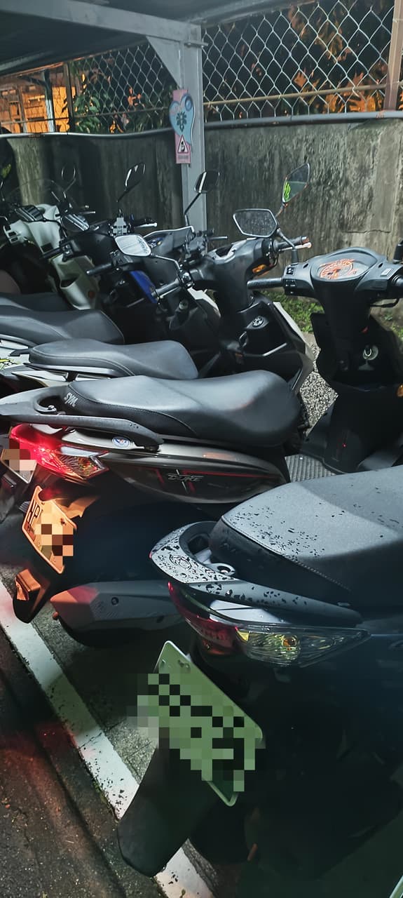 誰車沒關 - 屏東大學板 | Dcard