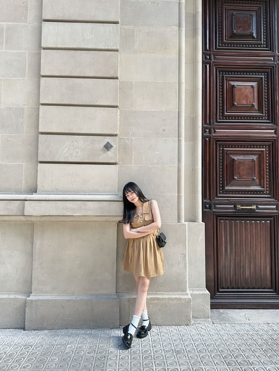 #分享 158cm 西班牙旅遊的4套穿搭分享 - 穿搭板 | Dcard