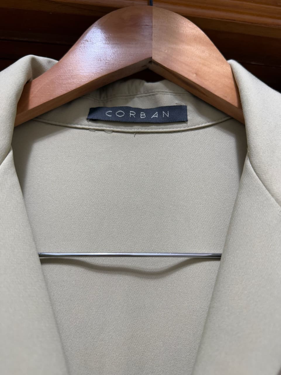 #我要賣 全售出 / 針織上衣、corban洋裝、外套 - 二手交易板 | Dcard