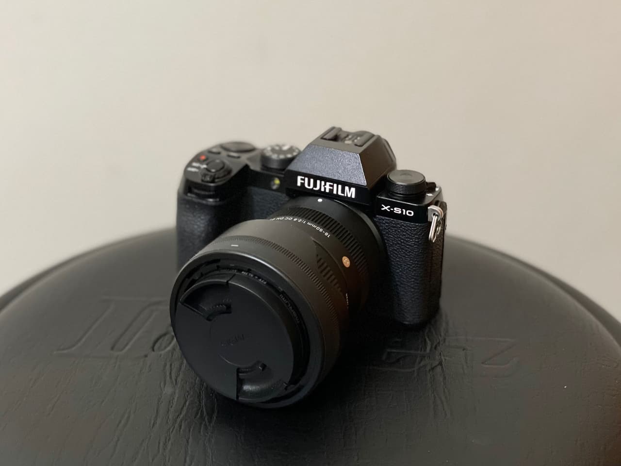 售Fujifilm X-S10單機身 - 國立高雄科技大學板 | Dcard