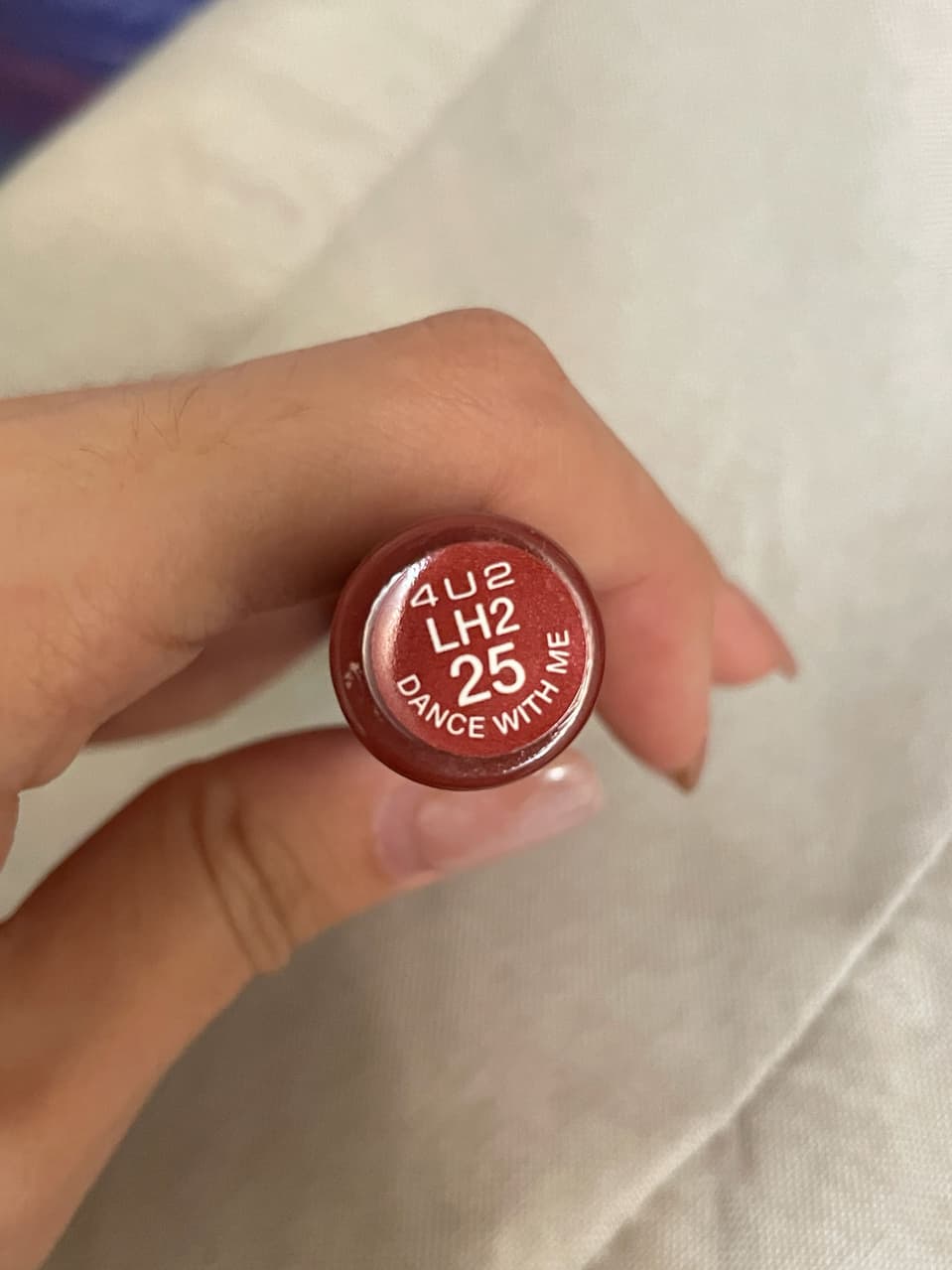 #售二手 僅試色— Romand 唇釉 1028 4U2 唇膏 - 二手交易板 | Dcard