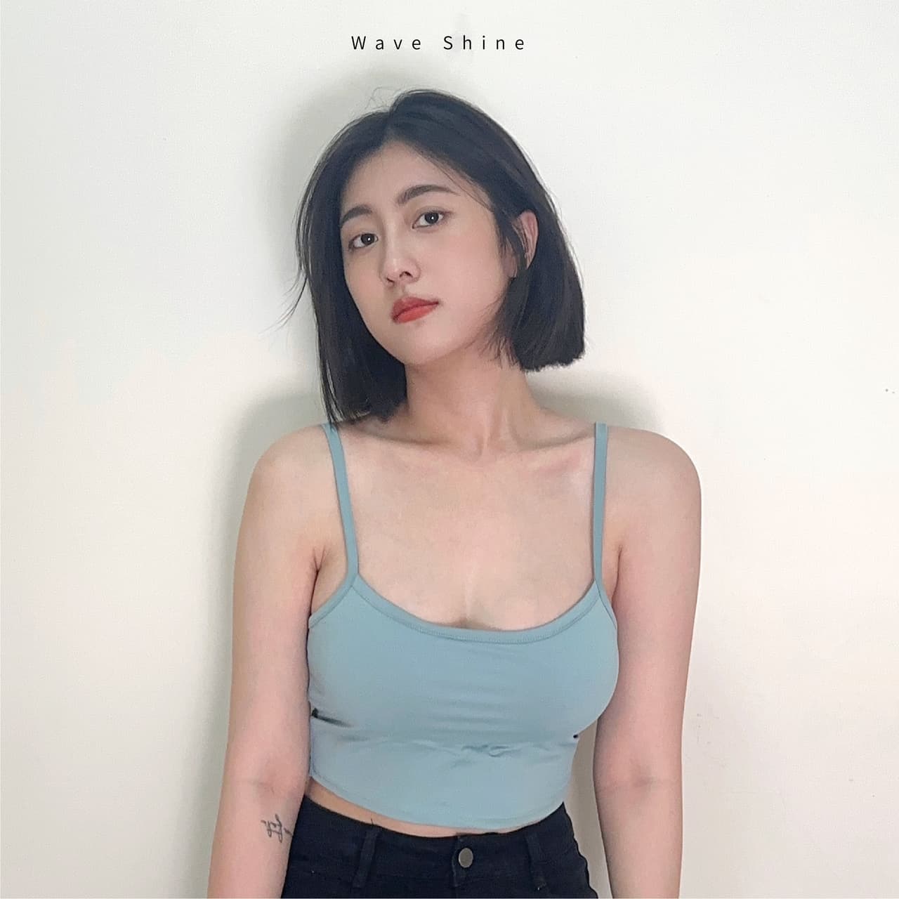 又辣又 hold 的 bra top 🌶️ Wave Shine的女裝也有在厲害 - 穿搭板 | Dcard