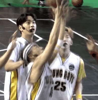 關於野獸男團2pm的奇聞軼事 - B90 留言 | Dcard