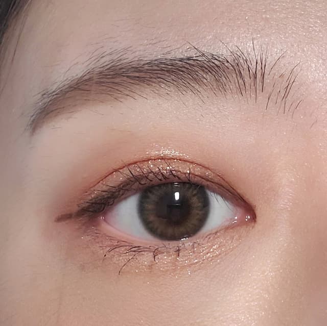 #試色 喜歡嘟嘟唇必收~Hera#422 - 美妝板 | Dcard