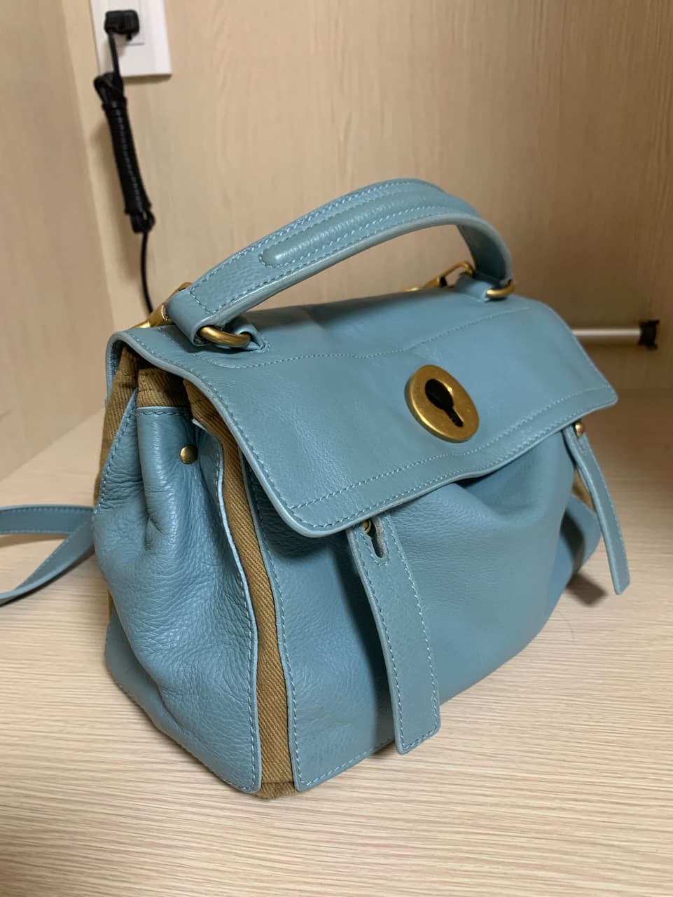 #分享 Yves Saint Laurent muse two 冷門款 - 精品板 | Dcard