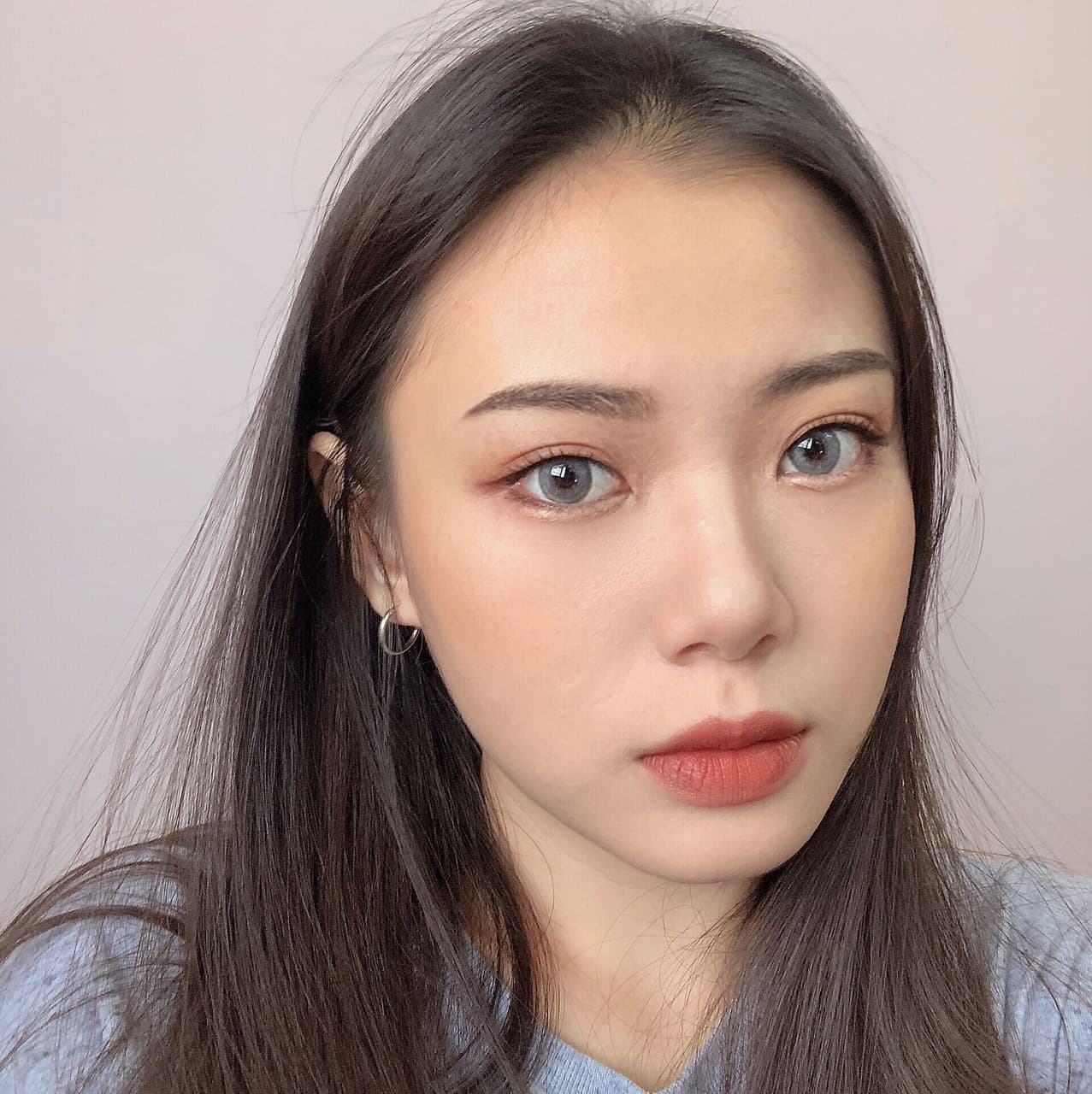 來分享一個新隱眼 美妝板 Dcard