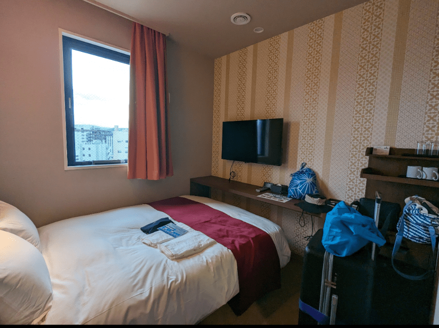 #請益 福岡假日住宿 驚😱 - B17 留言 | Dcard