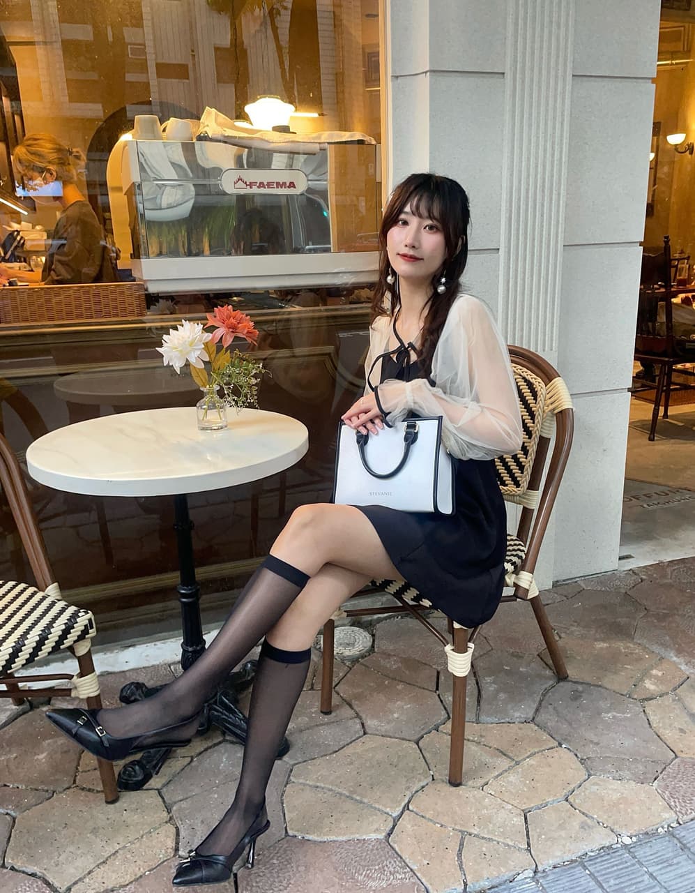 假裝成在外國的一日千金大小姐穿搭 - 想睡覺的鼠 (@ayanezu) | Dcard