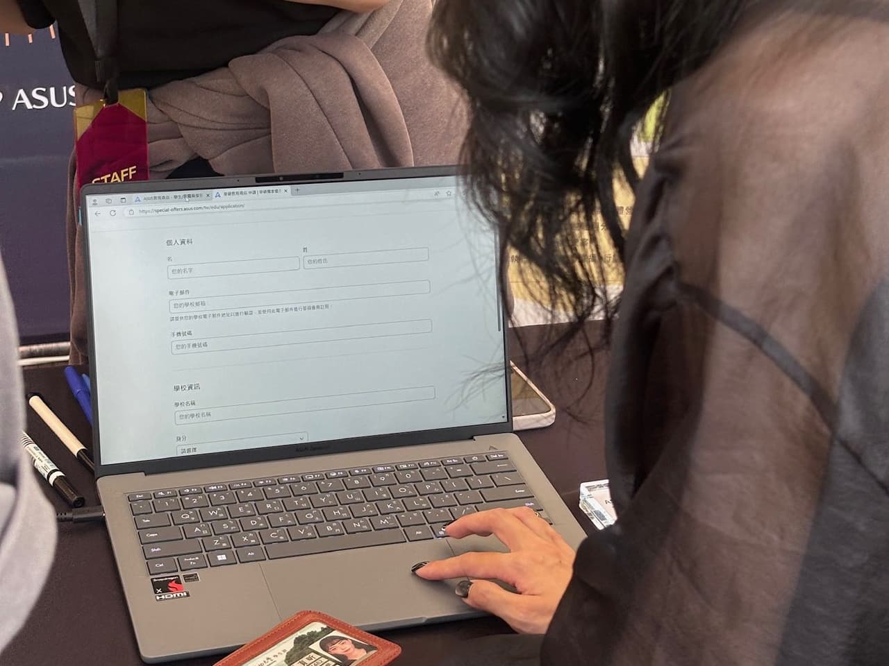 \ 現場開箱 / 華碩AIPC現身Dcard Wave Fest！一秒入坑Copilot快捷鍵！ - kena (@wuyuxin_18) | Dcard