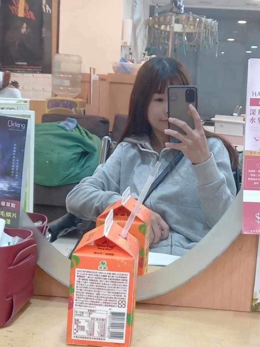 意淫自己妹妹 - 西斯板 | Dcard