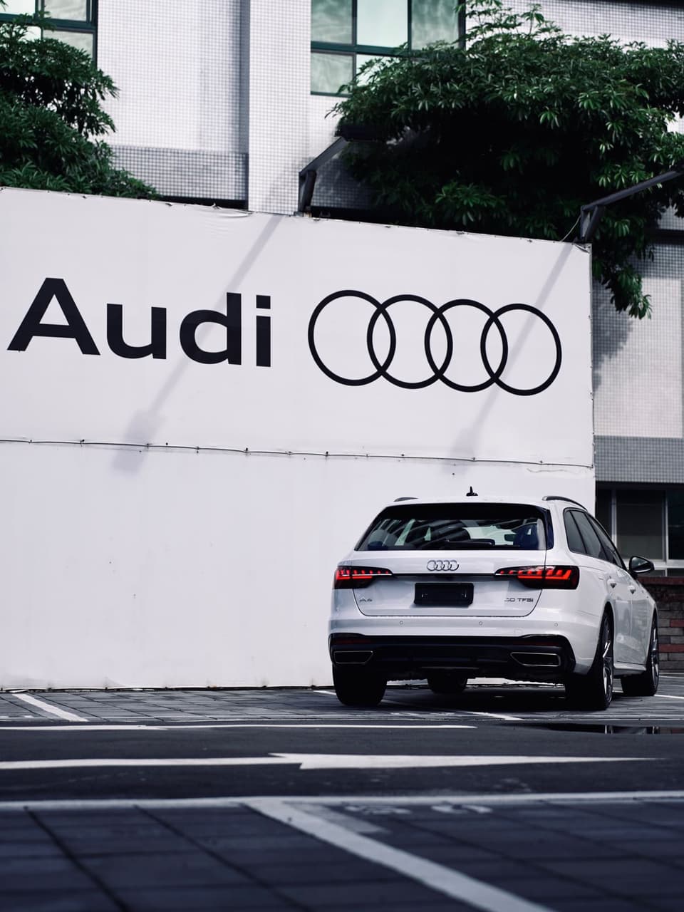 Audi A4 Avant Black Edition 實車照片分享 - 汽車板 | Dcard