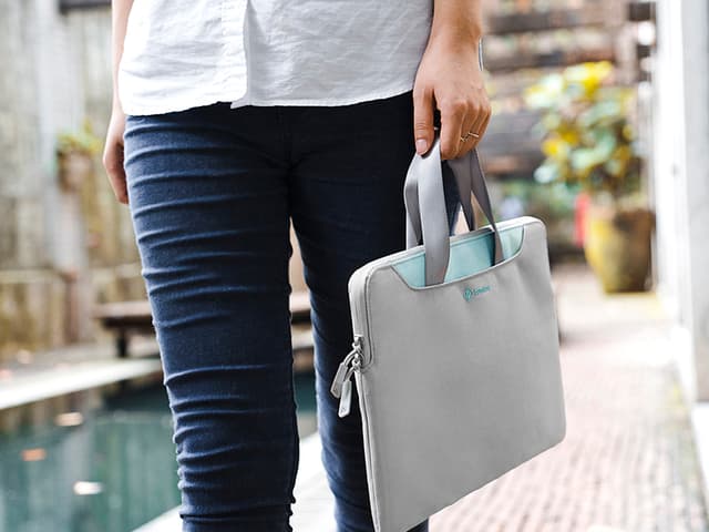 Tomtoc︱筆電包 💻 - 3C板 | Dcard