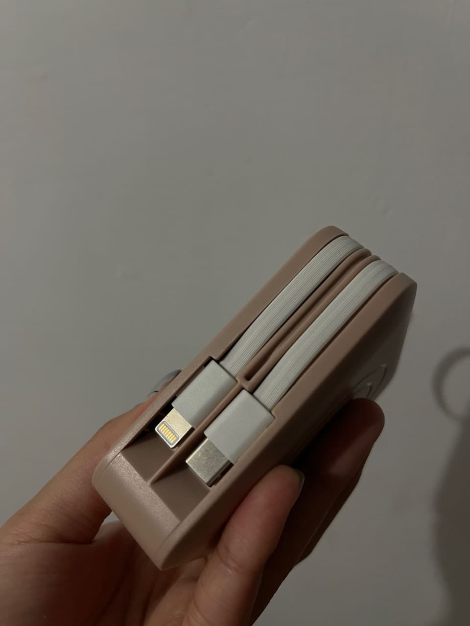 蒂蒂團購moztech 多功能行動電源 - B461 留言 | Dcard