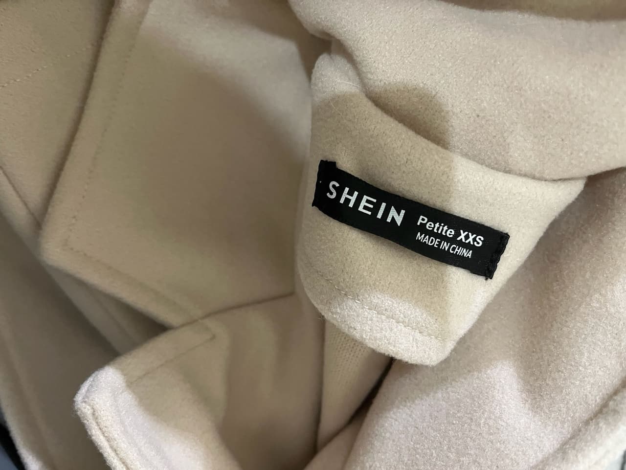 #我要賣 $50起 秋冬二手衣物🍂（UQ/H&M/SHEIN/HANG TEN） - 二手交易板 | Dcard