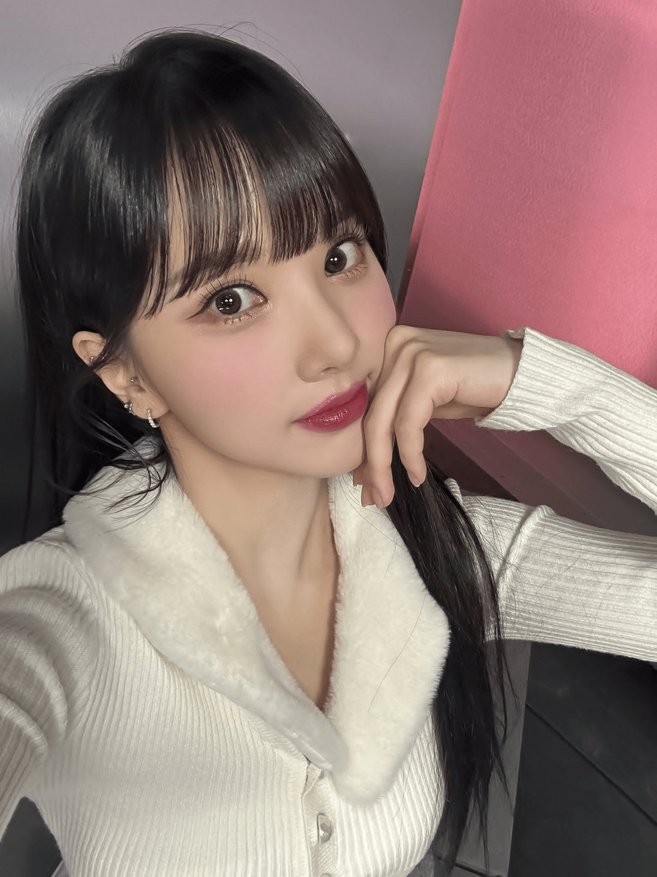 #集中討論 VIVIZ 迷你三輯 𝗩𝗮𝗿𝗶𝗼𝗨𝗦 回歸 - B230 留言 | Dcard