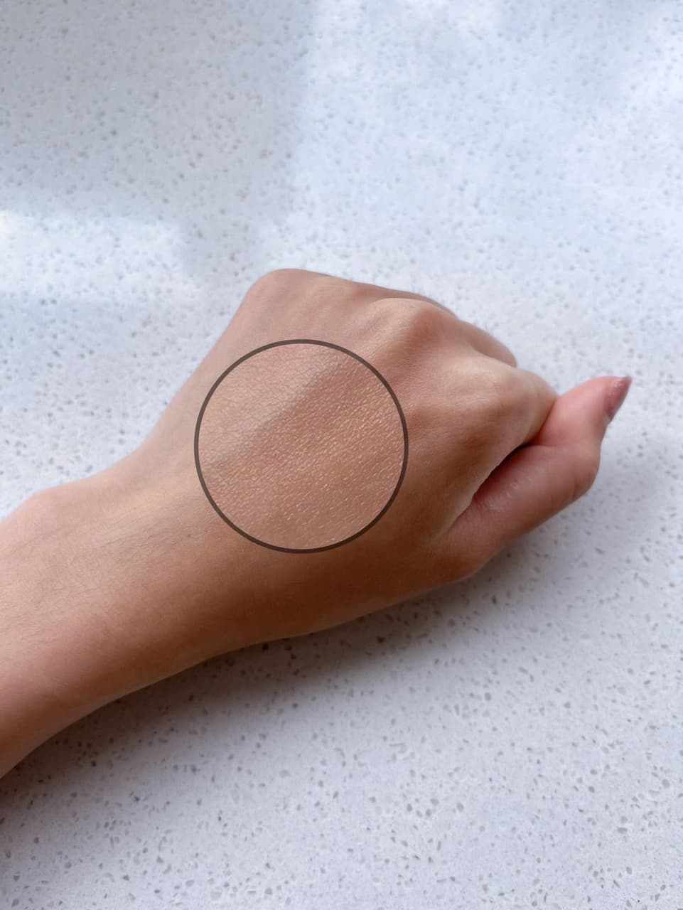 #分享 solone好用又溫和的眼唇卸妝液以及低調又不失優雅的護手霜 - 美妝板 | Dcard