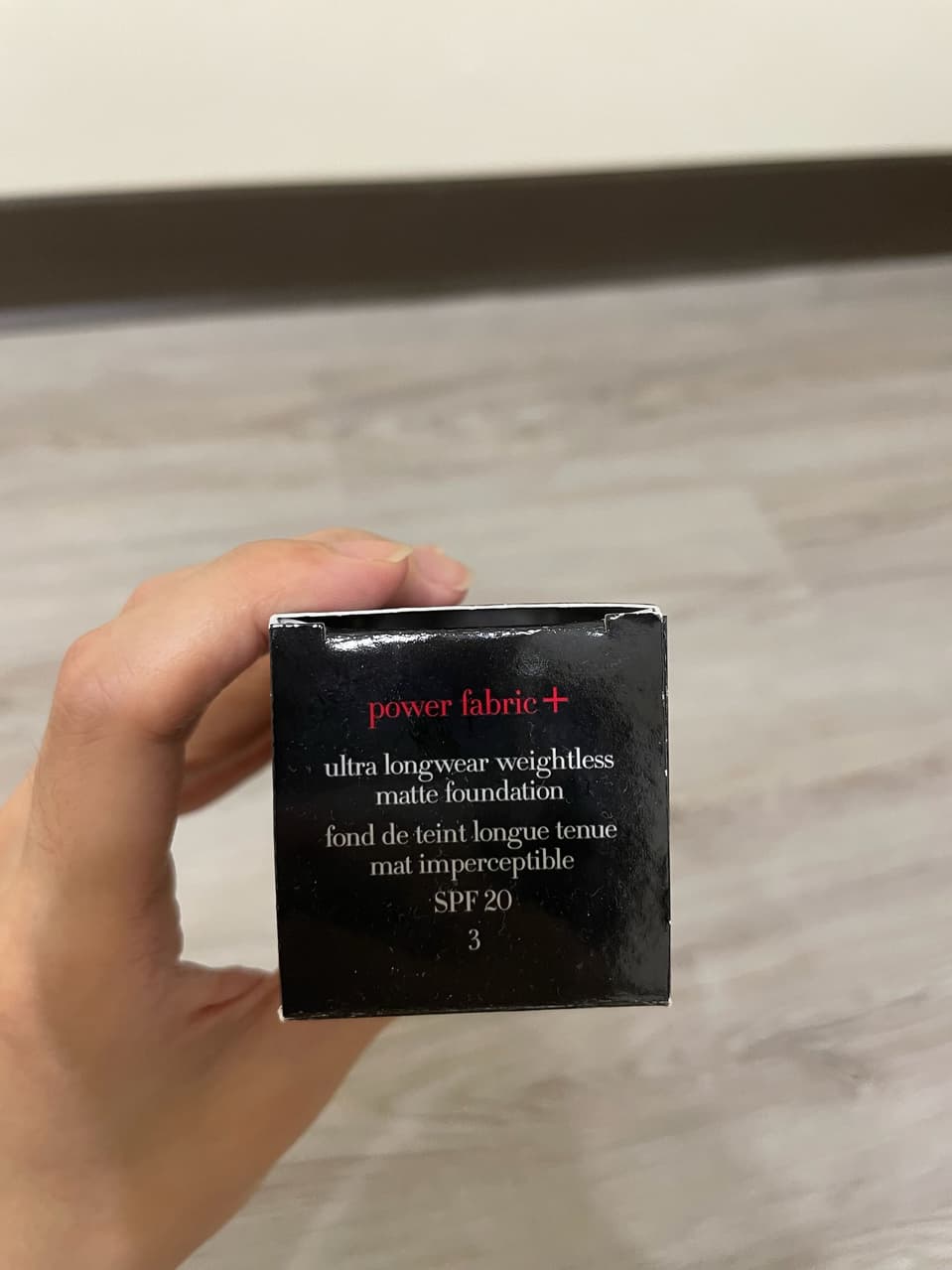 #我要賣 #我要賣 GA超持妝絲絨水慕斯粉底 30ml 3號（已售出） - 二手交易板 | Dcard