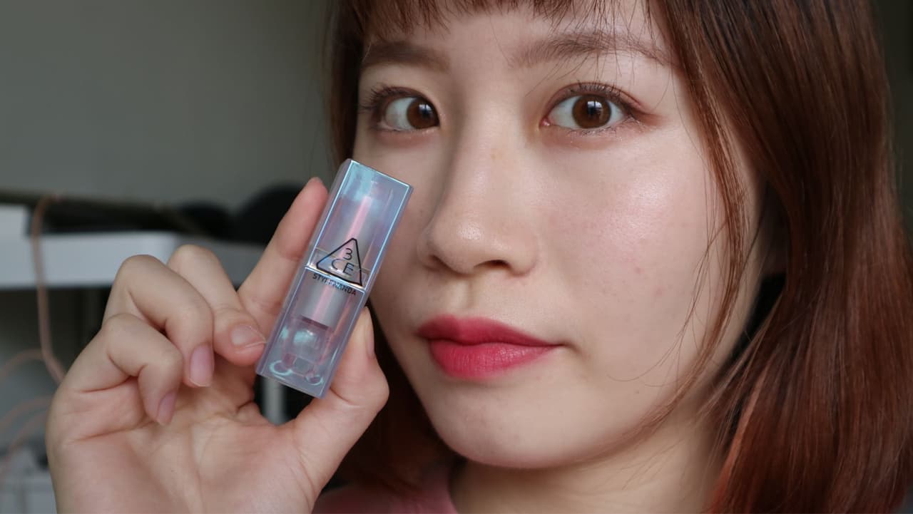 #一週一試色 💄3CE冰塊唇膏-Cold Space🧊 - 美妝板 | Dcard