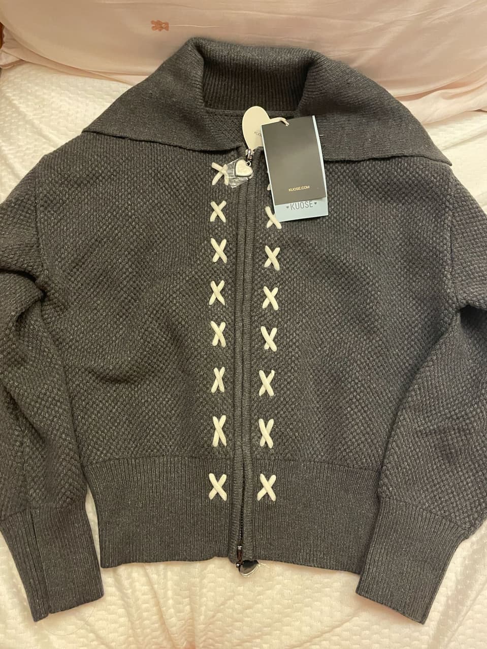 #售全新 Kuose Knit Zipped Sweater - 二手交易板 | Dcard