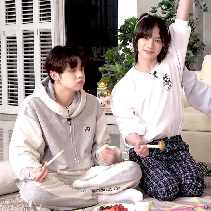 #詢問 請問這是什麼影片🙏 - TOMORROW X TOGETHER板 | Dcard