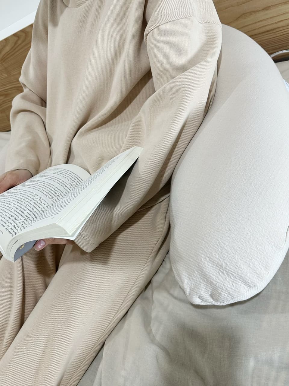 #居家佈置 不只是孕媽咪的枕頭，doomoo月亮枕的多用途舒適體驗.ᐟ.ᐟ - 居家生活板 | Dcard