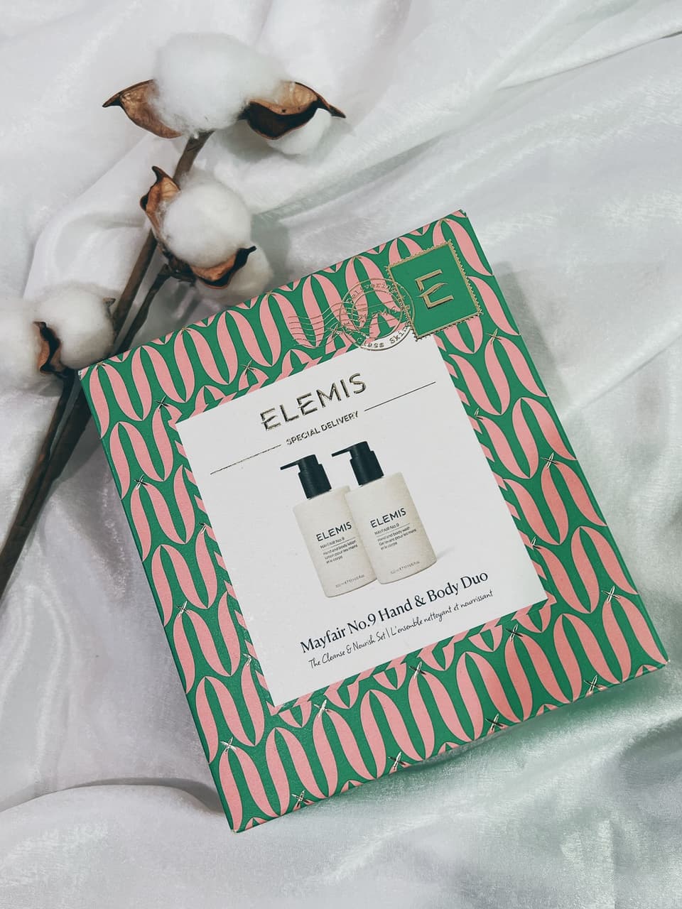 #分享 Elemis 護手霜與洗手露禮盒🎁💚🩷 - 香氛板 | Dcard