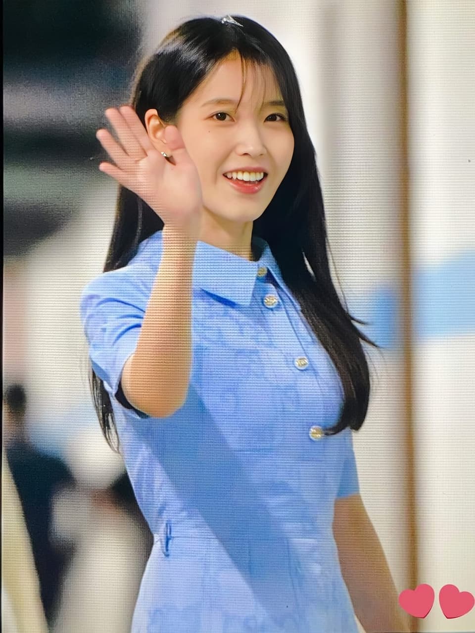 #分享 IU 今天電影試映會的照片 - IUAENA板 | Dcard