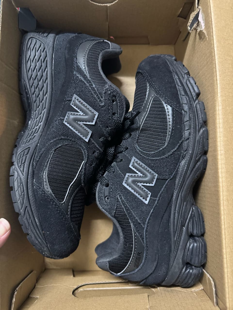 #我要賣 售NB2002R黑色（37號） - 二手交易板 | Dcard