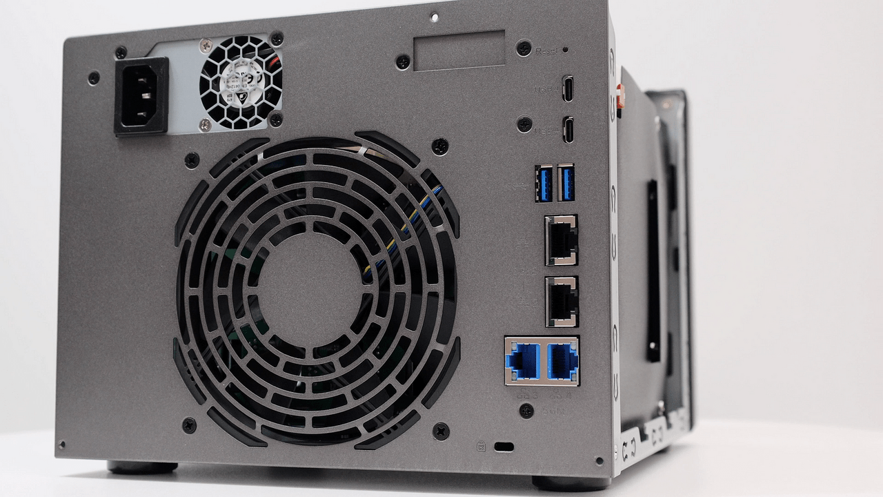 高階 NAS 作為影音剪輯外接可行嗎？ASUSTOR AS68 與 Samsung SSD 搭配出 10GbE 高速 All Flash NAS - EnterBox (@enterbox ...