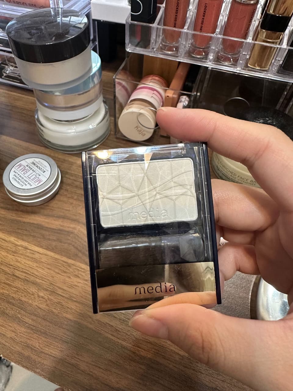 不知道冷不冷門的提亮 - 溫蒂 (@tzuaaan) | Dcard