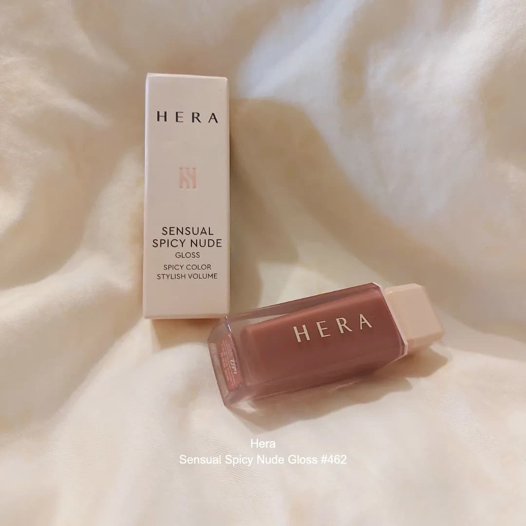 #分享 Jennie 色到底美不美？Hera 462試色分享 - 美妝板 | Dcard