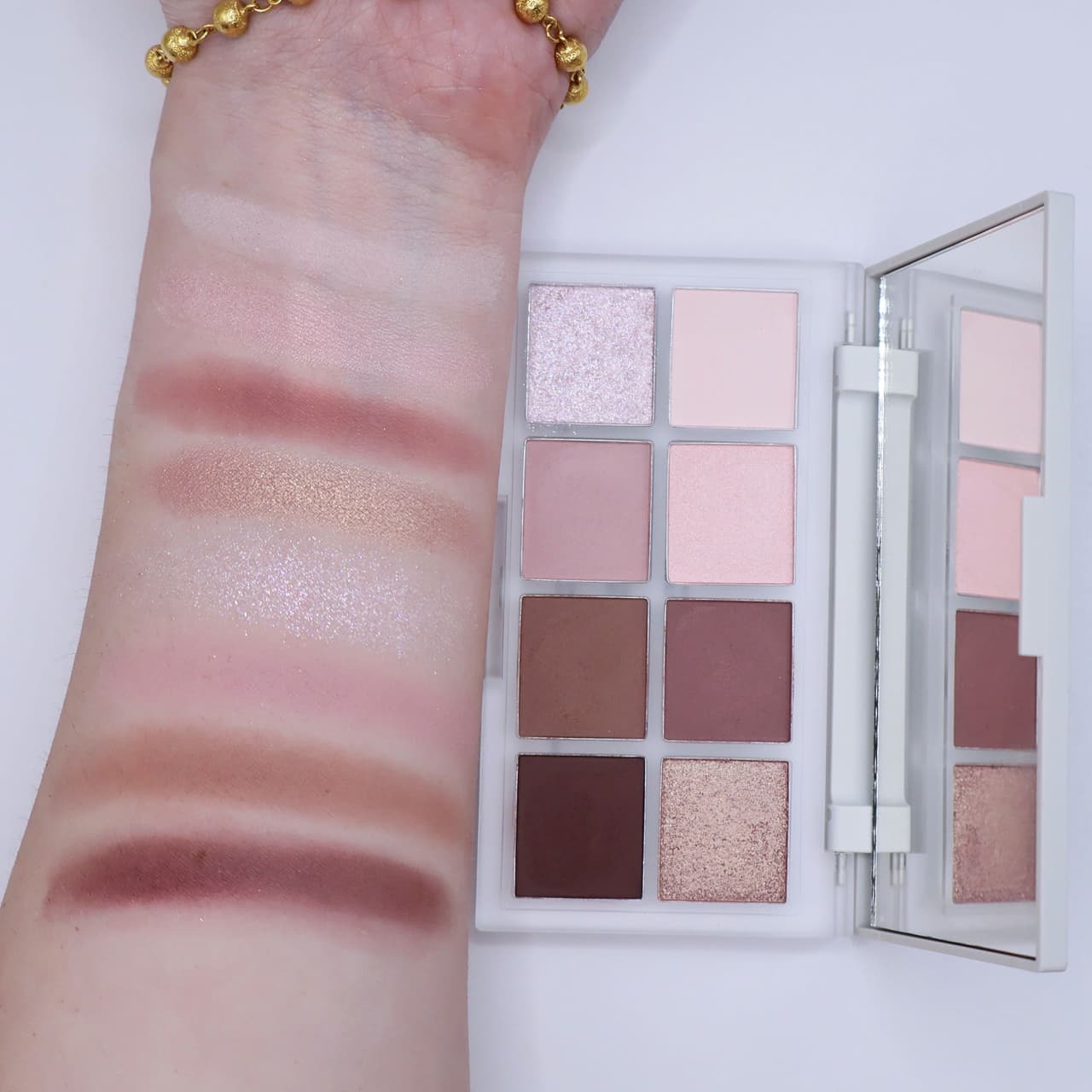 #分享 HEME 8色眼影盤 - 美妝板 | Dcard