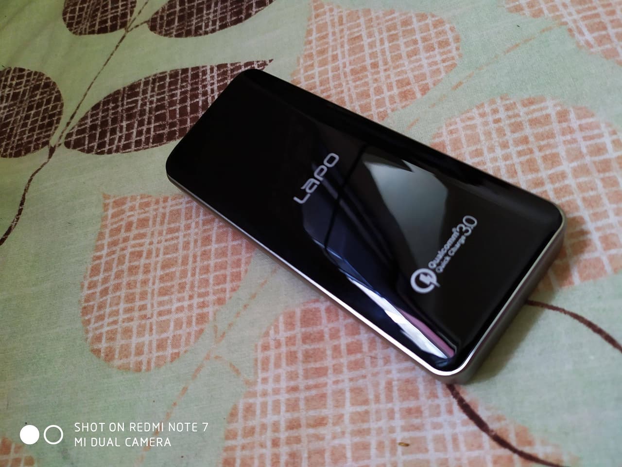 Lapo 行動電源 質感真的太好了 MIT製 - 3C板 | Dcard