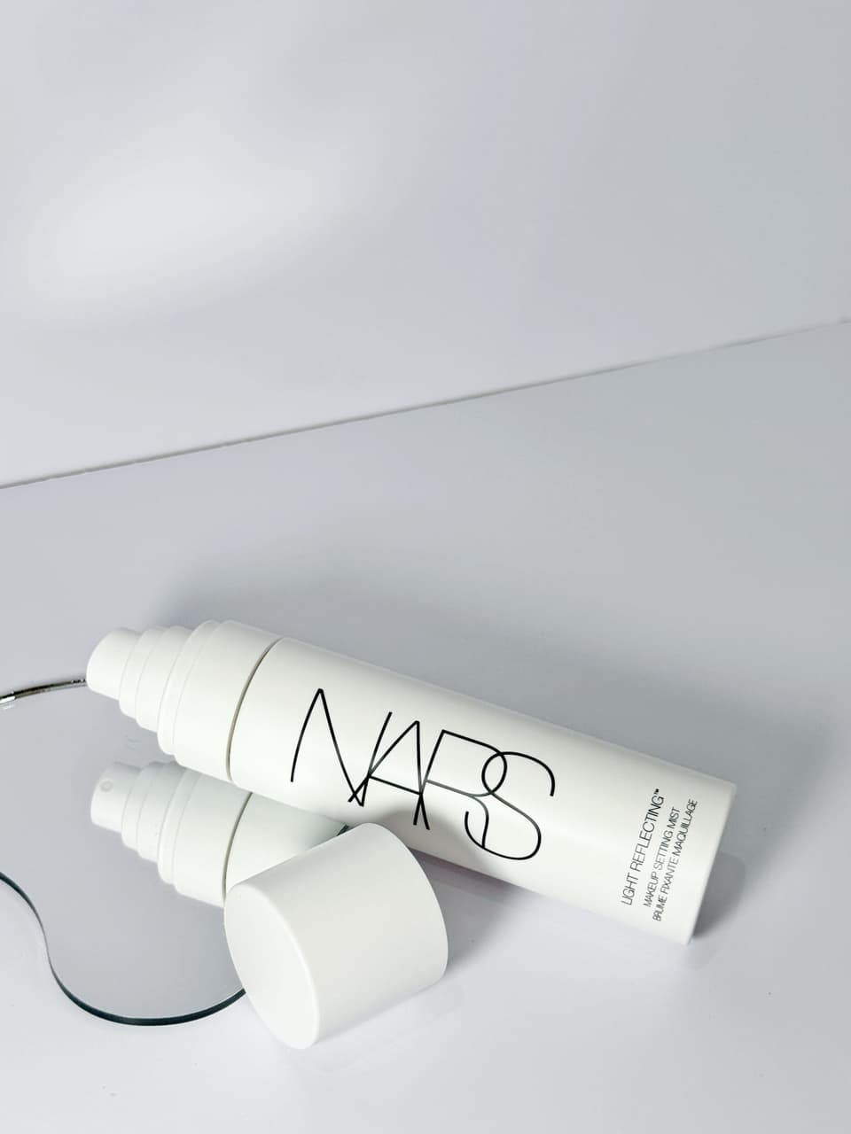 #分享 除了水光肌還不夠！我要打造膠原蛋白水光妝feat. NARS - 美妝板 | Dcard