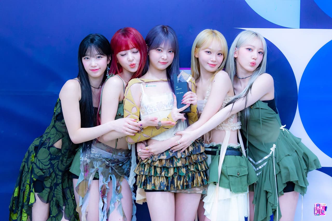 #集中討論 LE SSERAFIM 2/19 迷你三輯《EASY》回歸 - B192-3 留言 | Dcard