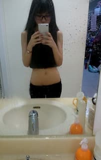 網購衣服前要看好model身高 - B32 留言 | Dcard