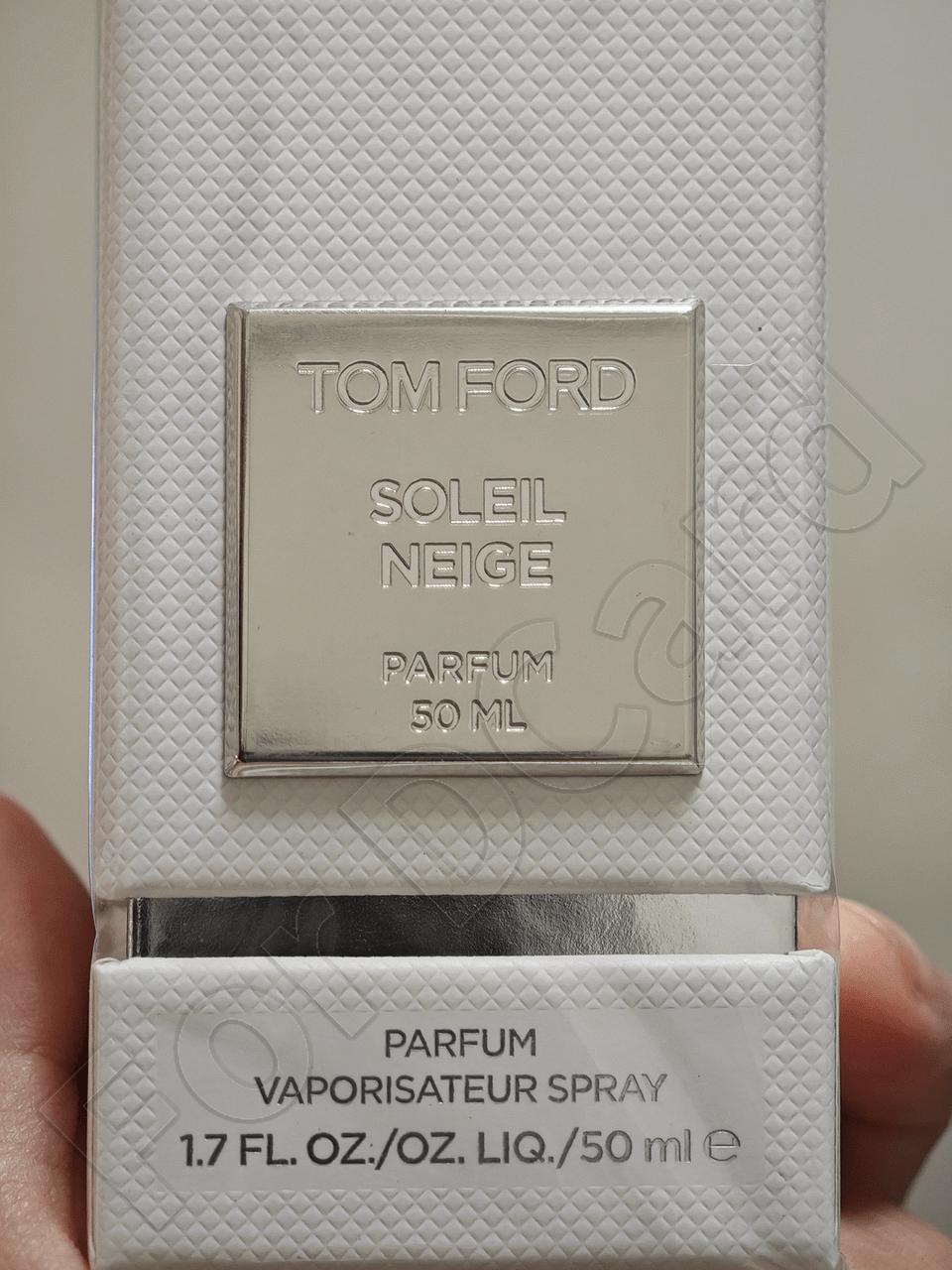 #我要賣 Tom Ford Soleil Neige Parfum 50 ML 冬日光芒 (雪映流光) 極致香精 - 二手交易板 | Dcard