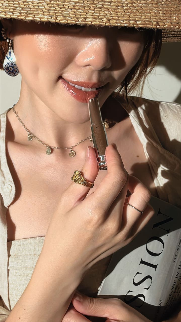 Dior 絕美奶茶色 光澤感美呆 - 凡妮99 (@vs99) | Dcard