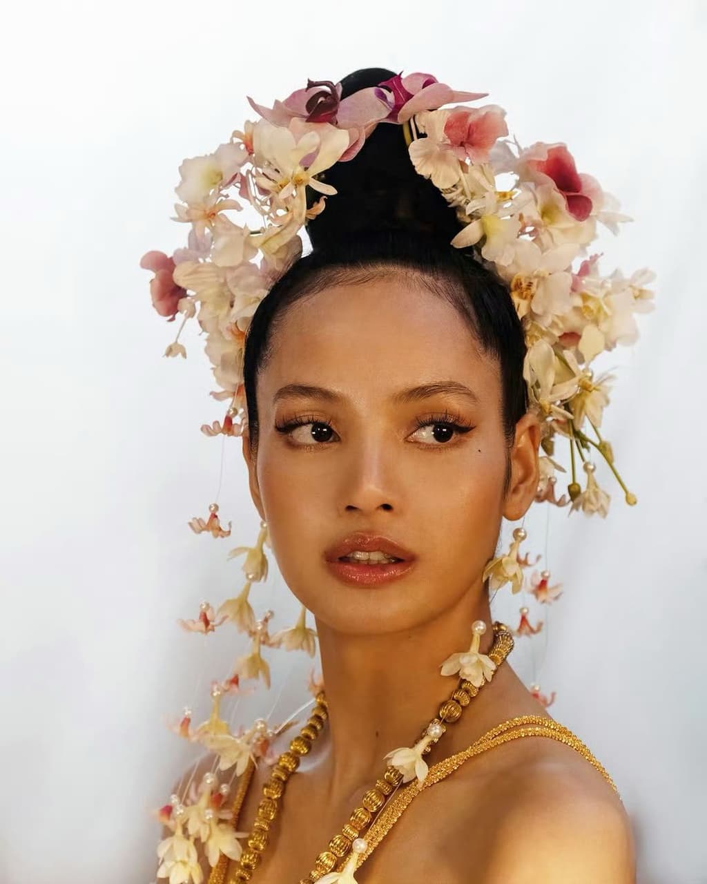 #分享 LISA & Doja Cat & RAYE-Born Again coming soon teaser - BLACKPINK板 ...