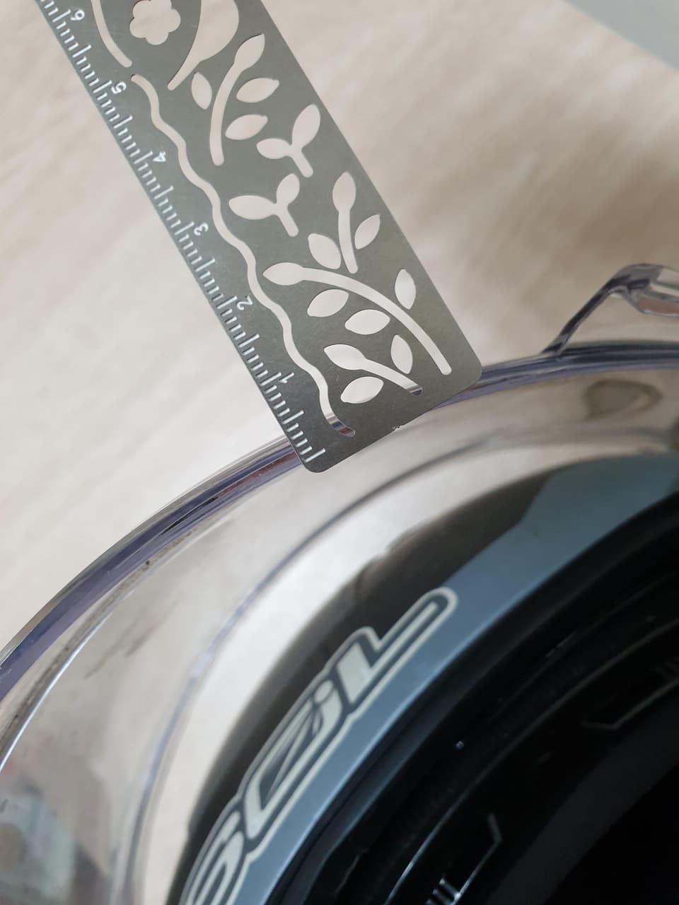 M2R-F5 SOL-SF6 OGK-空氣刀5 簡易比較文(0913更新ZEUS-806F) - 機車板 | Dcard