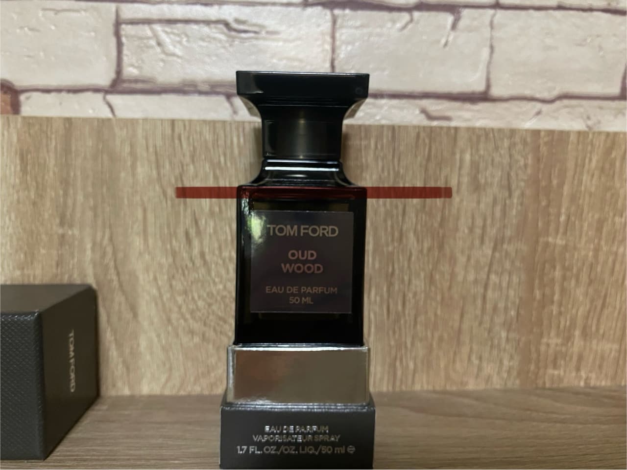 #我要賣 Tom Ford Oud Wood 50ml 4折（已售出） - 二手交易板 | Dcard