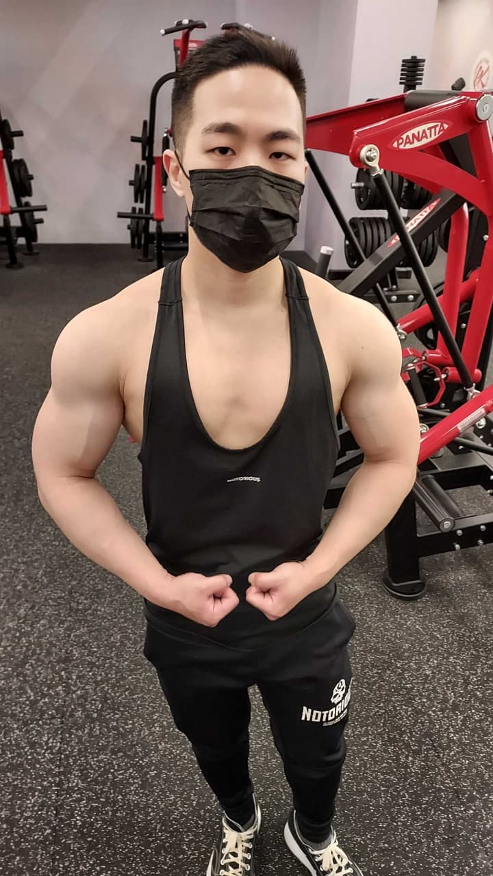 #長相 長相評分 23Y 160母胎單壯壯哥布林 - 長相請益板 | Dcard