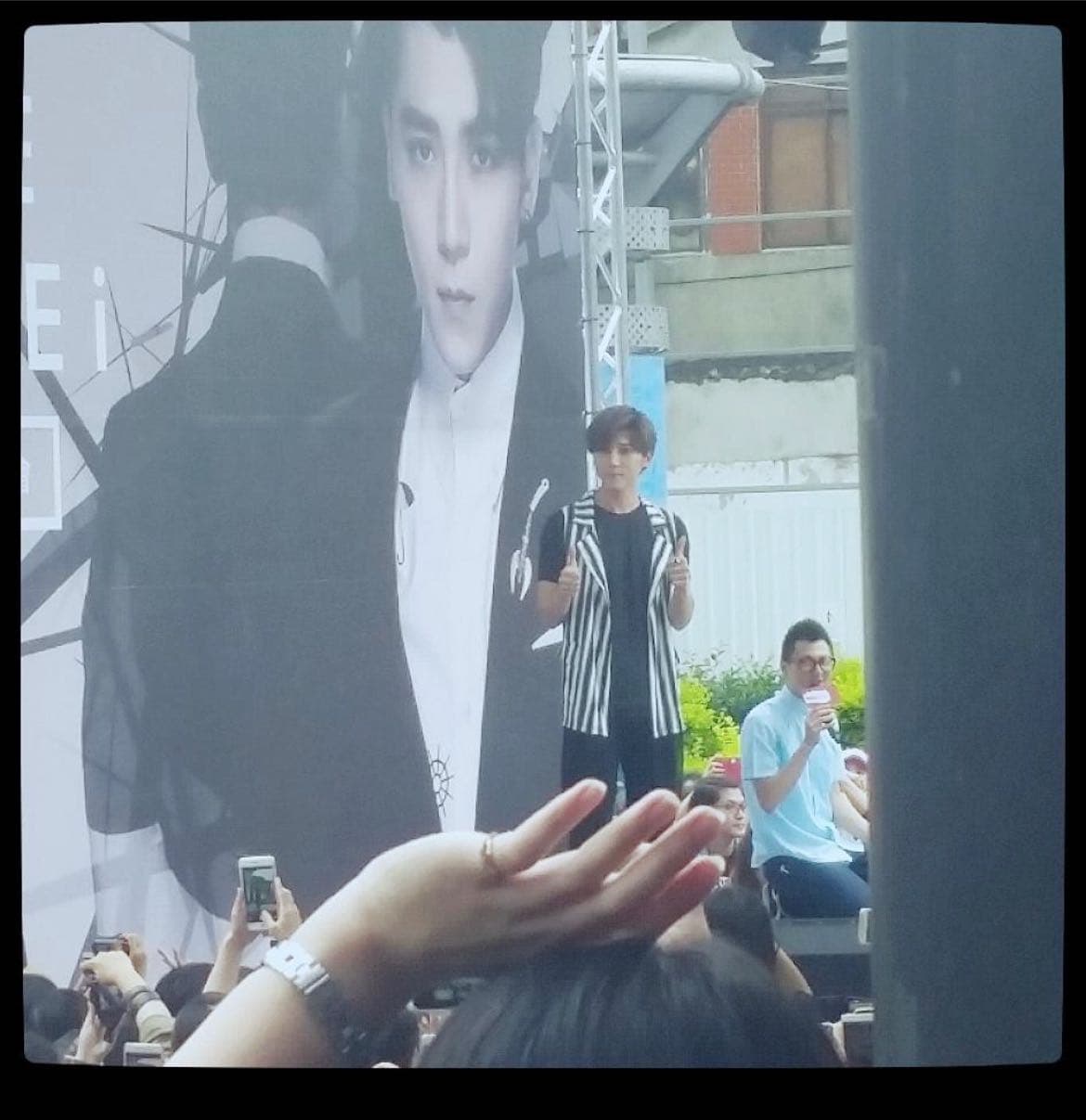 追星之路 初心 ️𝑩𝒊𝒊畢書盡 - 羊駝ㅎㅅㅎ (@chaerim_) | Dcard