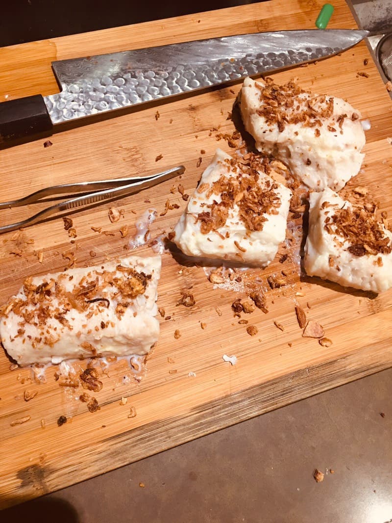 冬天好冷 鸚哥魚與洋蔥湯的概念 Parrotfish with scallions ash sauce - 美食板 | Dcard