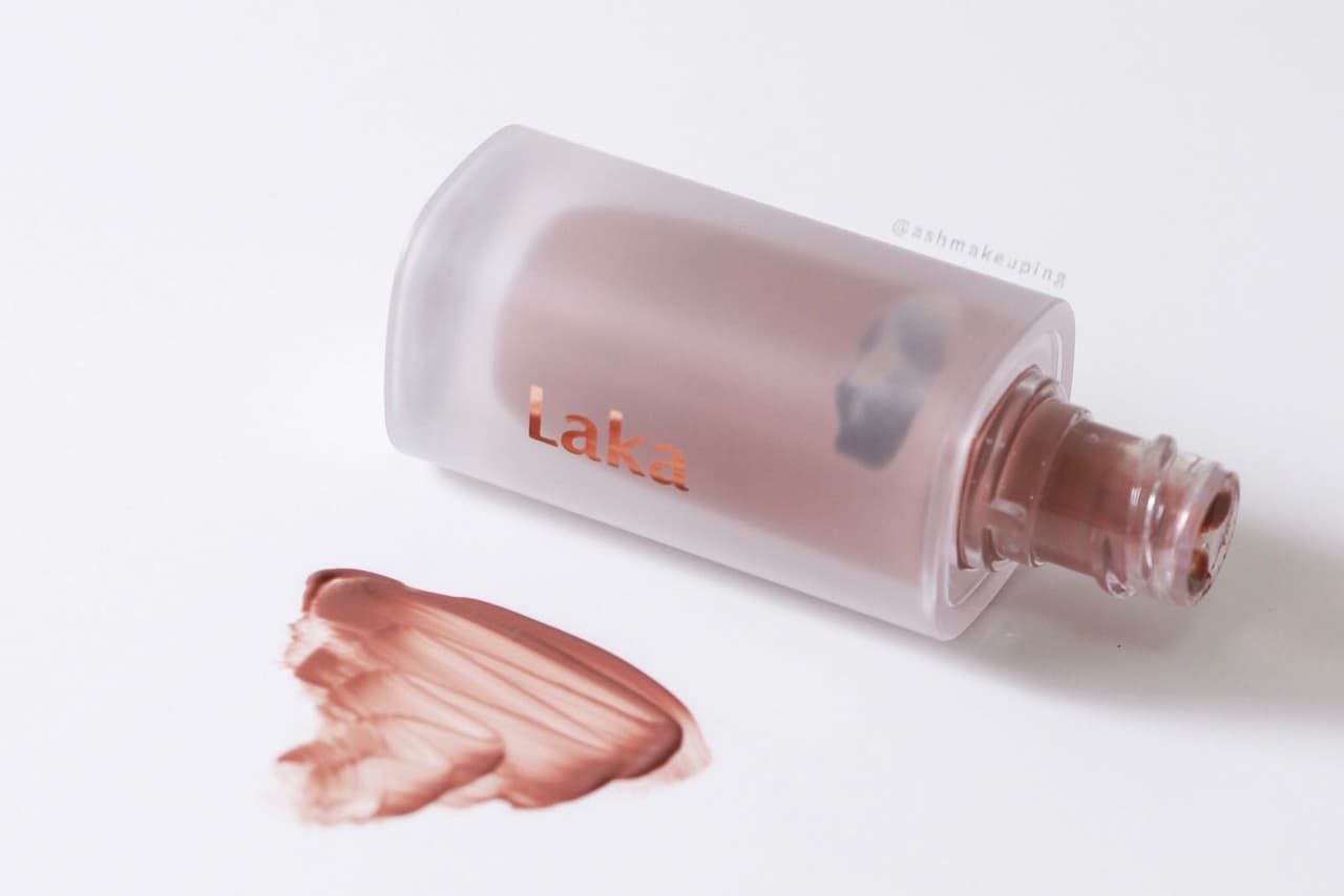 #試色 laka 水光唇釉初體驗 #121 Ash Nut - 美妝板 | Dcard